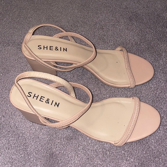 Shoes | Kitten Block Heel Nude Sandal Heels | Poshmark